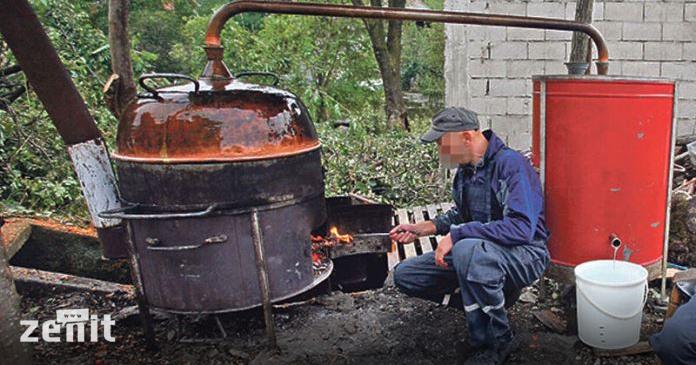 Vlada FBiH ograničava proizvodnju rakije na 20 litara godišnje za ...