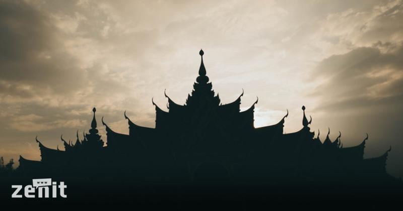 Budistički hram ostao bez monaha nakon što svi pali na testovima na ...