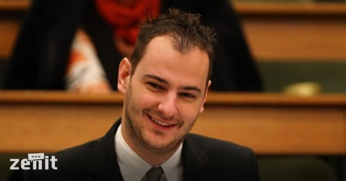 Almir Babajić kandidat SDP-a za Gradonačelnika Zenice - Zenit.ba Almir Babajić kandidat SDP-a za Gradonačelnika Zenice - Zenit.ba