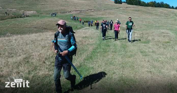 Na planini Lisac obilježena 132. godišnjica planinarstva - Zenit.ba